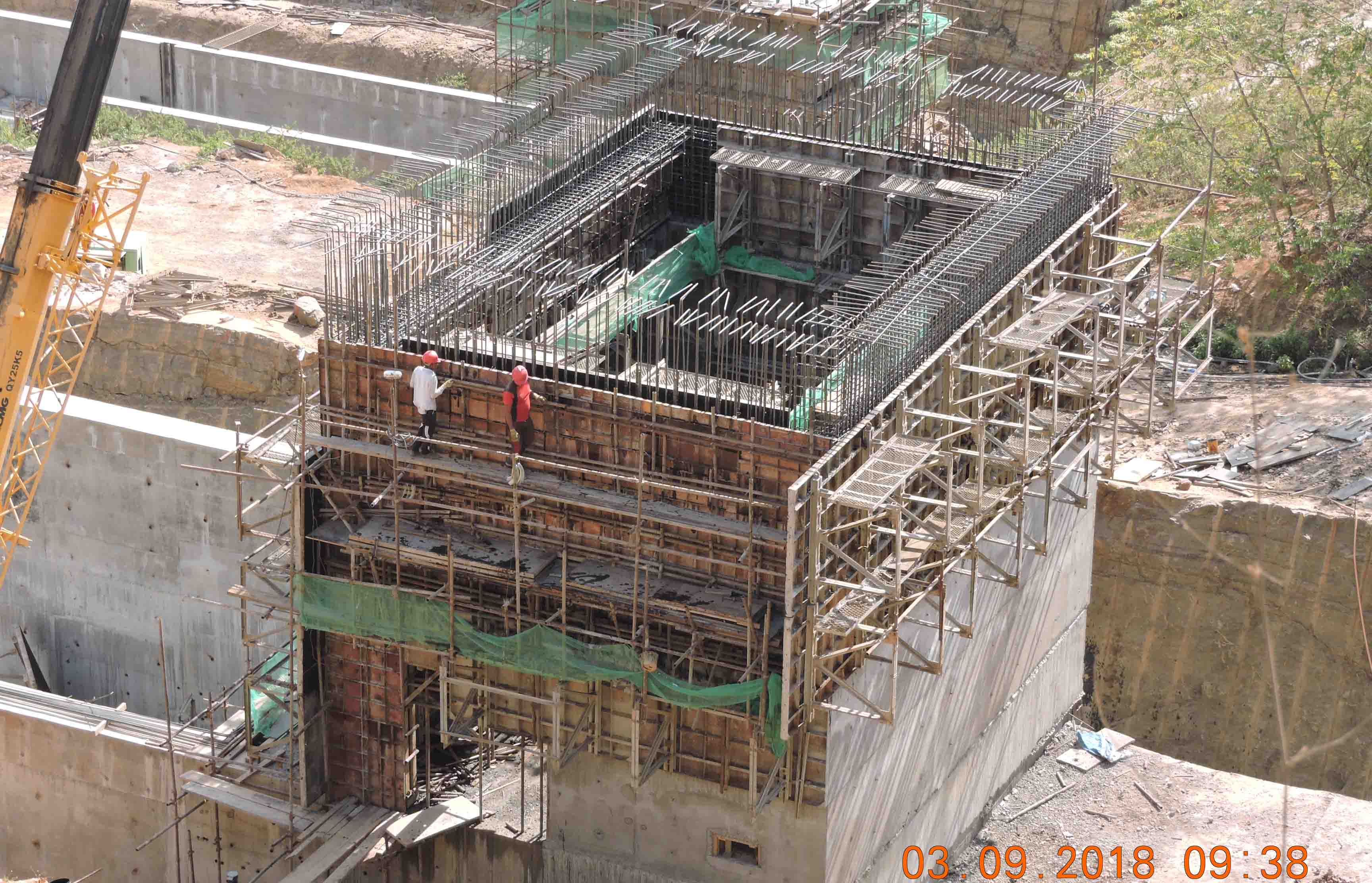 Slab Design to BS 8110 - Structural Guide Slab Design to BS 8110 - Structural Guide